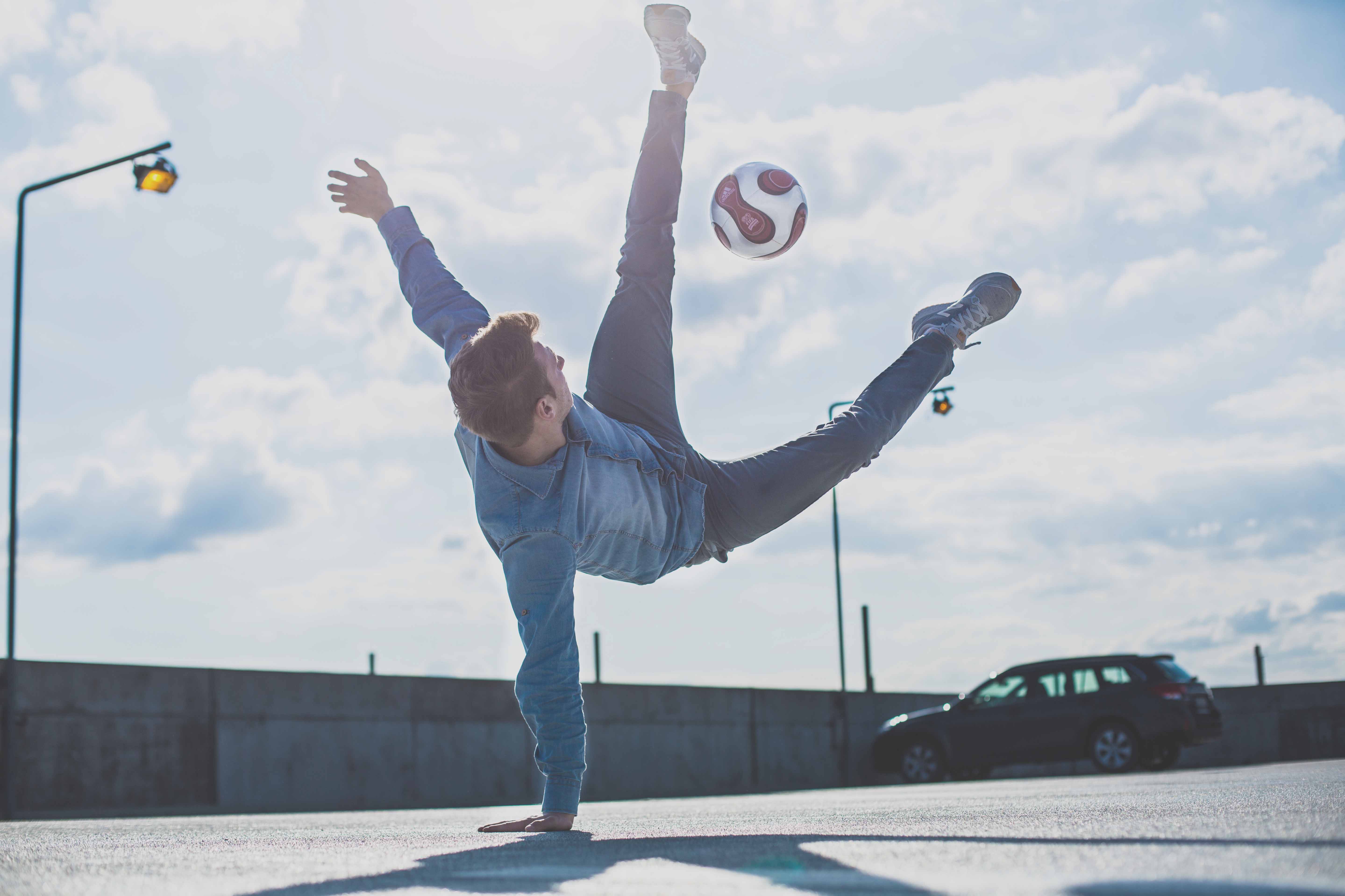 Fußball Freestyler – Shows für Events – Fußball Freestyle Show